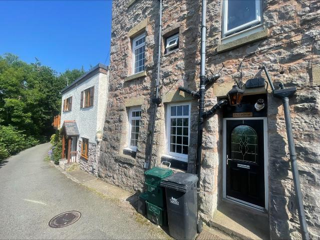 Colwyn Bay LL29, 2 bed terraced house to rent, £1,045 pcm | PrimeLocation