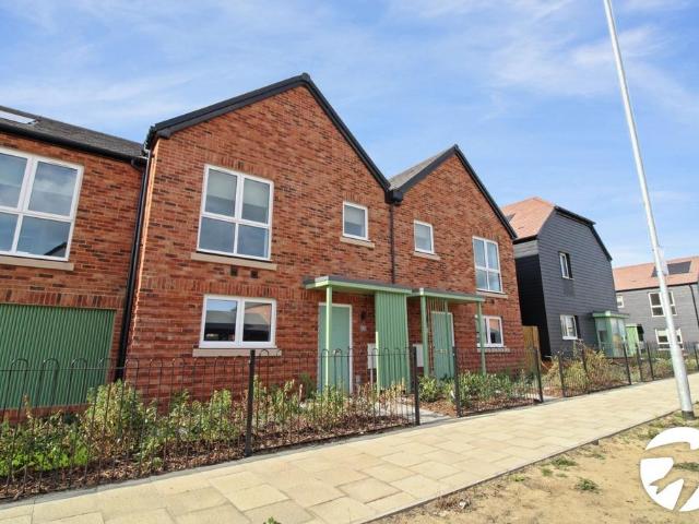 Colyer Drive, Alkerden, Ebbsfleet. 3 bed terraced house to rent £2,325 pcm £537 pw