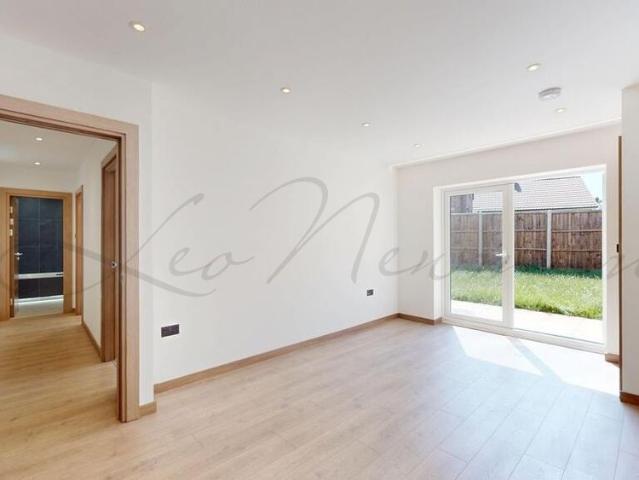Colyton Road, London, SE22