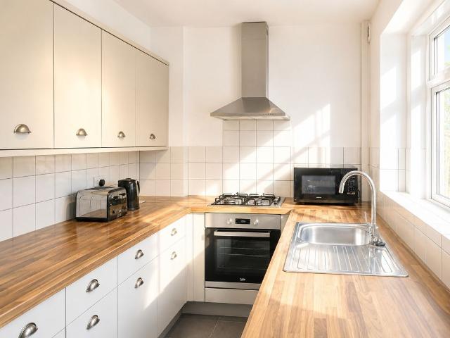 Colbourne Avenue, Brighton BN2, 1 bed semi detached house to rent, £700 pcm | PrimeLocation