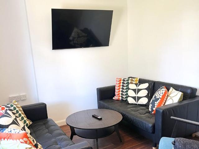 Colbourne Avenue, Brighton Room Available BN2, Room to rent, £736 pcm | PrimeLocation