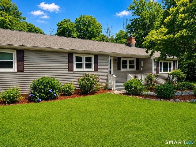 Colchester Ave, East Hampton, Home For Sale
