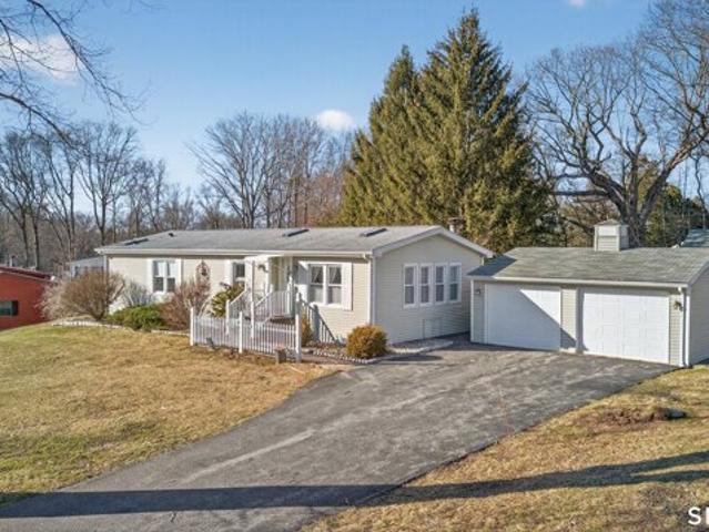 Colchester Cmns, Colchester, Property For Sale
