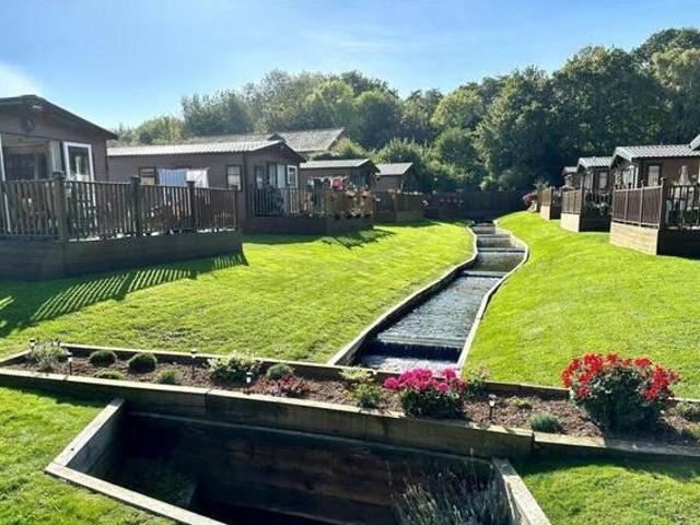 Colchester Country Park, Cymbeline Way, 2 Bedroom House