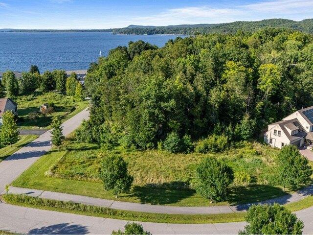 Colchester VT 05446 104789204