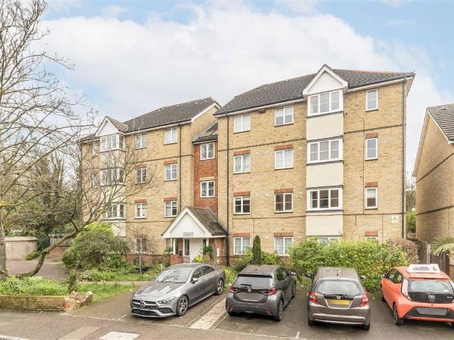 Cold Blow Lane, New Cross SE14, 2 bed flat to rent, £1,800 pcm | PrimeLocation