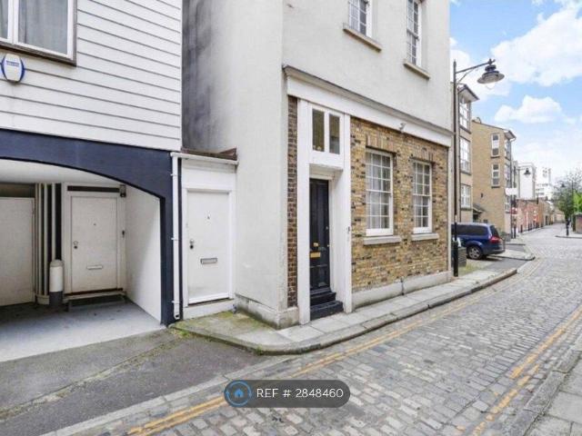 Cold Harbour Waterfront, London E14, 1 bed flat to rent, £2,050 pcm | PrimeLocation