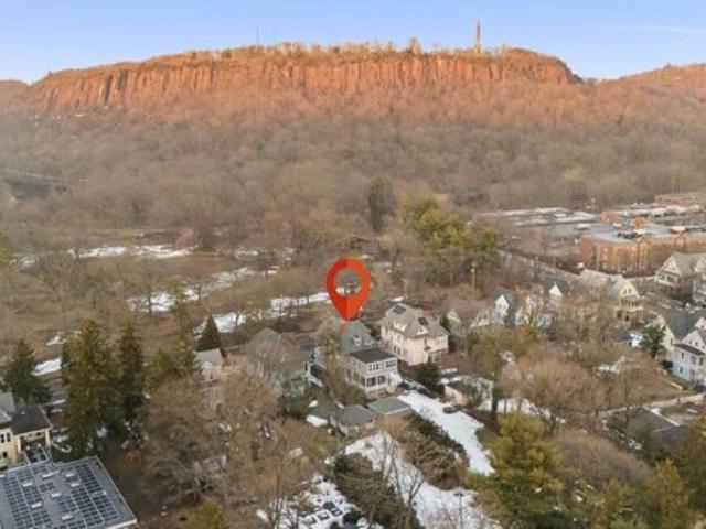 Cold Spring St, New Haven, Home For Sale