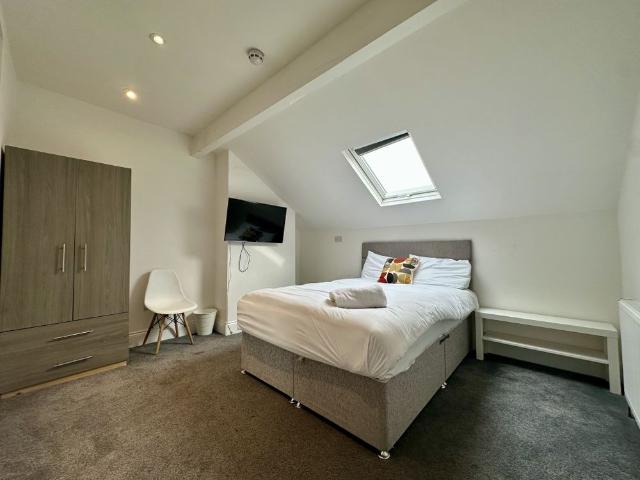 Coldcotes Avenue, Leeds