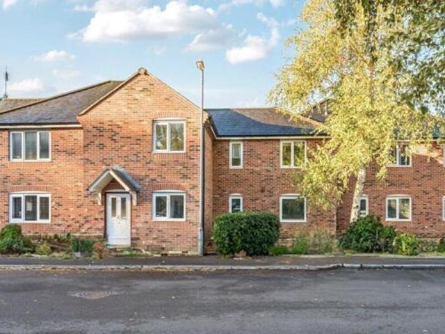 Colden Common, Francis Copse, Winchester, 2 Bedroom Flat