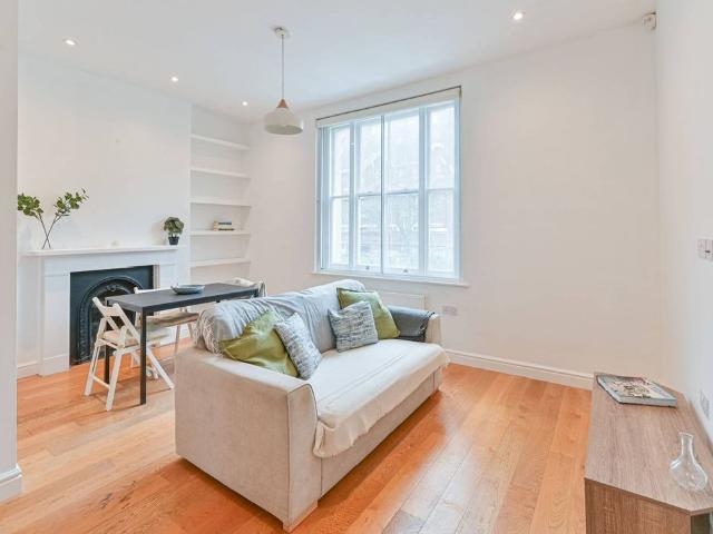 Coldharbour Lane, Brixton, London SW9, 3 bed flat to rent, £4,800 pcm | PrimeLocation