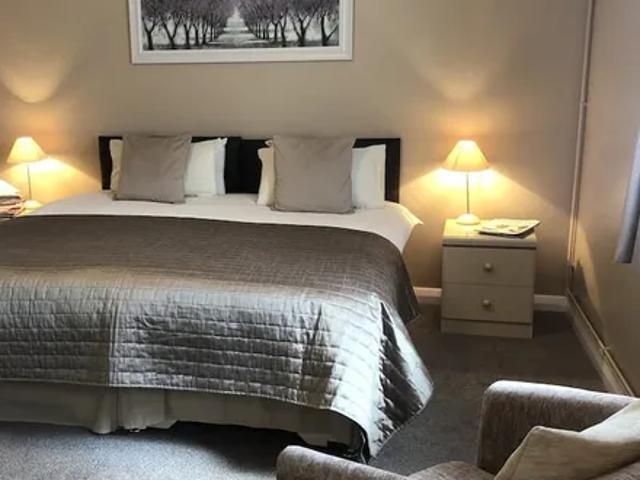 Coldharbour Lane | Studio house for rent #96948920 | Rentberry