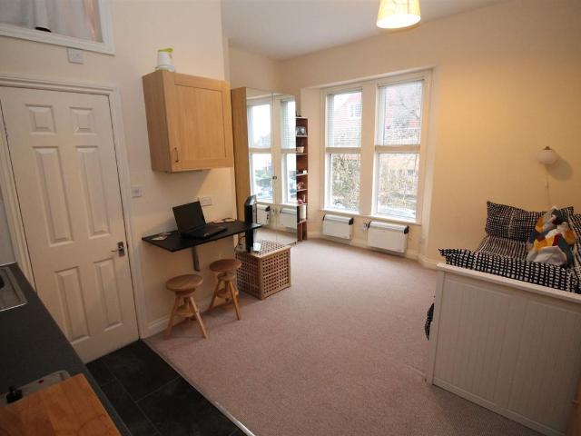 Coldharbour Road, Redland BS6, Property to rent, £950 pcm | PrimeLocation