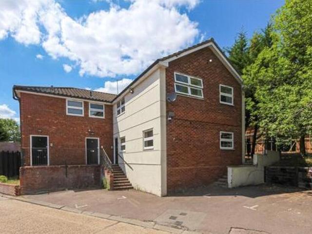 Cole Green Lane, Welwyn Garden City, 1 Bedroom Flat