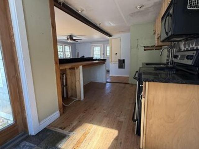 Cole Rd, Northwood, Home For Sale