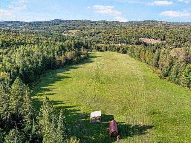 Colebrook NH 03576 104716155
