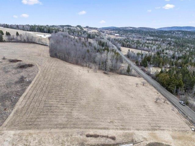Colebrook NH 03576 102317704