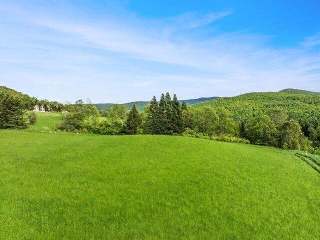 Colebrook NH 03576 LS102118249
