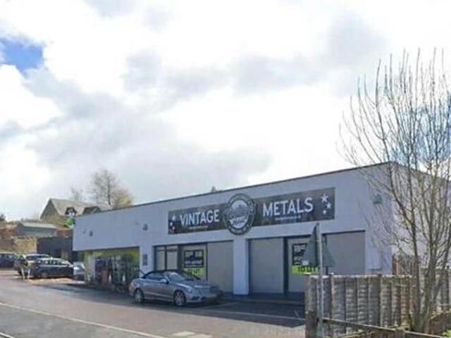Coleford Road, Bream, High Street Retail
