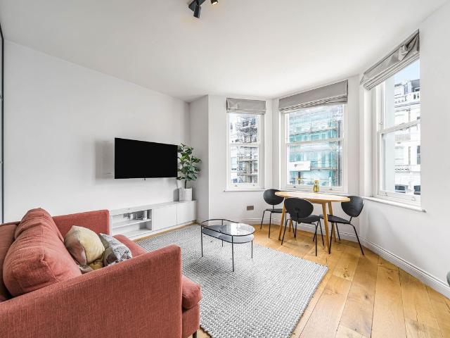 Coleherne Road, Chelsea SW10, Studio to rent, £2,500 pcm | PrimeLocation