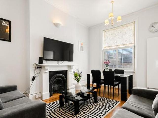 Coleherne Road, London, 2 Bedroom Apartment