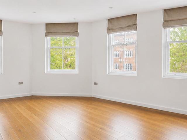 Coleherne Road SW10, 2 bed flat to rent, £3,900 pcm | PrimeLocation
