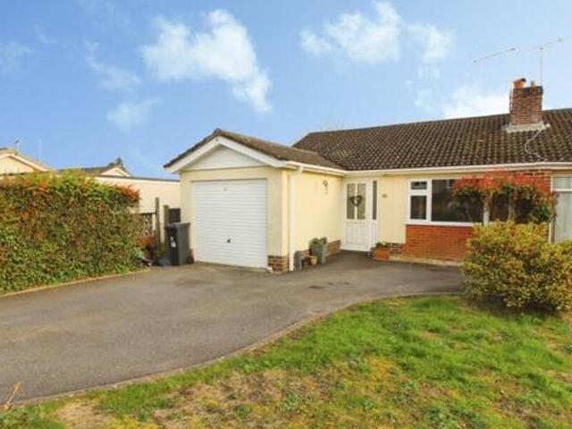 Colehill, Freemans Lane, Wimborne, 2 Bedroom Semi detached