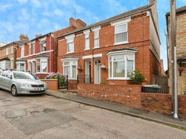 Coleman Street, Raunds, 3 Bedroom Semi detached