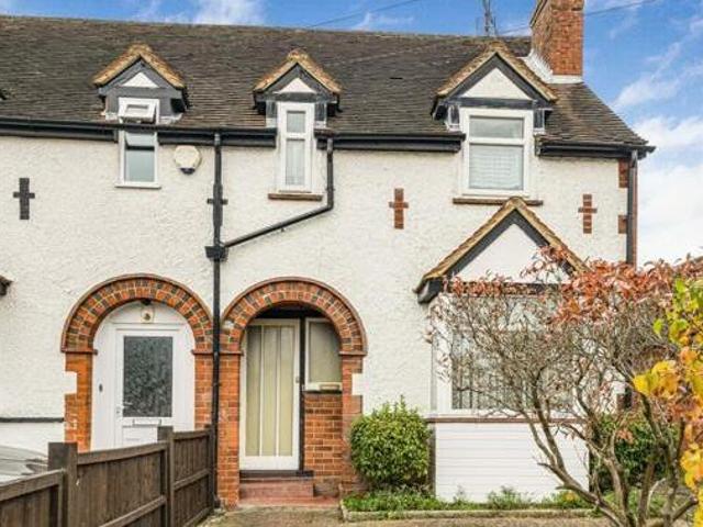 Colemans Moor Lane, Woodley, 2 Bedroom Semi detached
