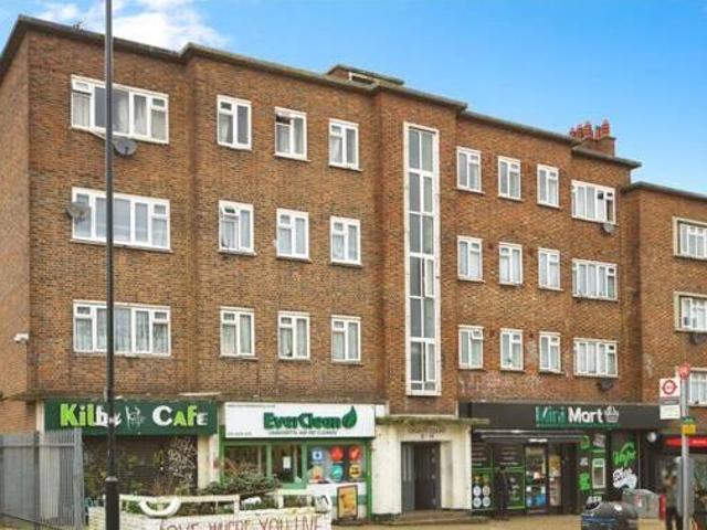 Coles Green Road, London, 3 Bedroom Flat