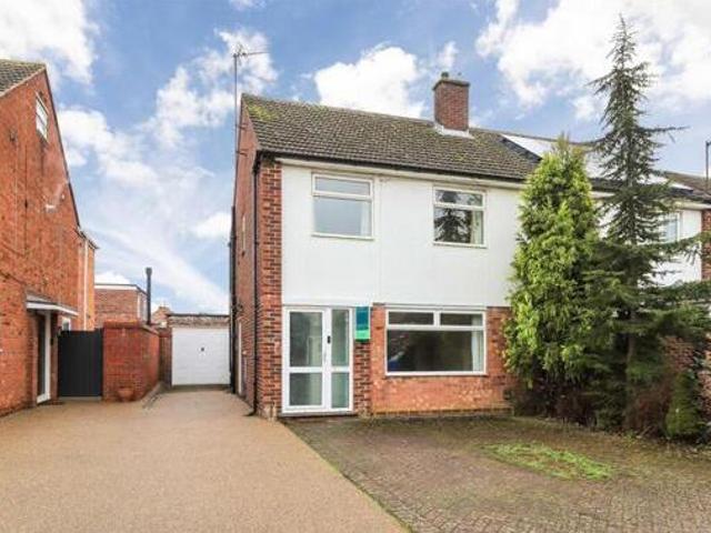 Coles Road, Milton, 3 Bedroom Semi detached