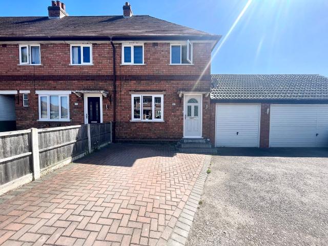 Coleshill, Birmingham B46, 2 bed terraced house to rent, £1,200 pcm | PrimeLocation