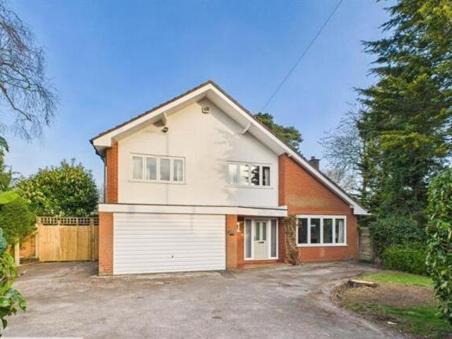 Coleshill Heath Road, Marston Green, 5 Bedroom Detached
