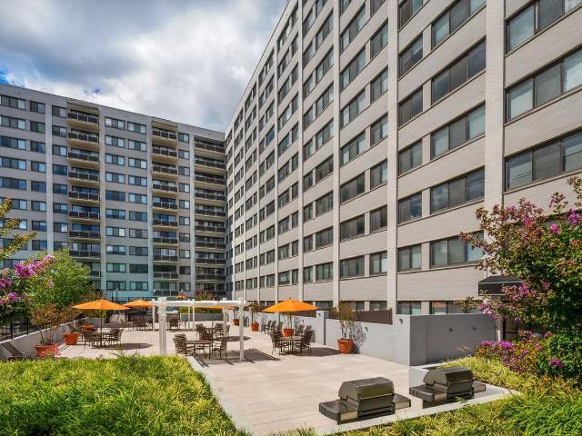 Colesville Towers Apartments Studio Apartment for Rent at 8811 Colesville Rd, Silver Spring, MD 20910