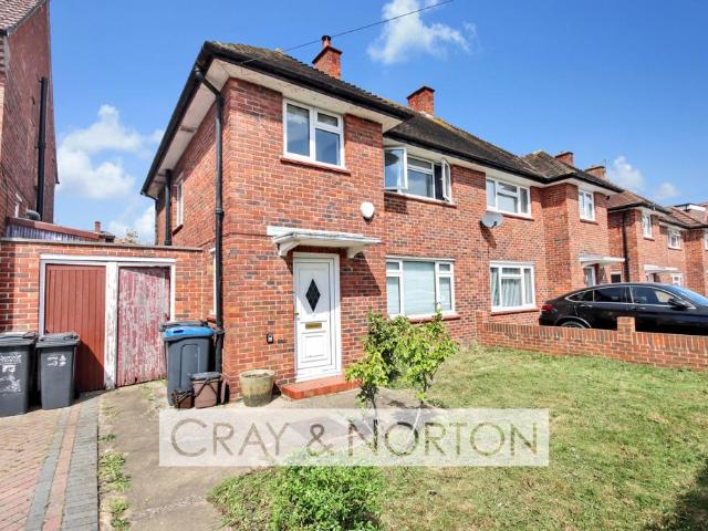Coleridge Road, Addiscombe, CR0 3 bed semi detached house to rent £2,150 pcm £496 pw
