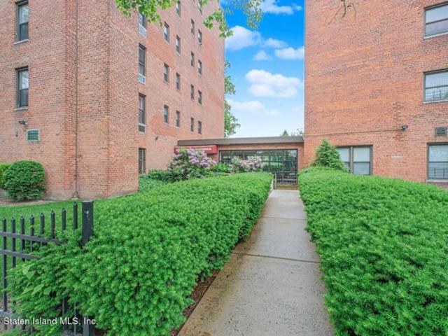 Colfax Ave Apt B, Staten Island, Condo For Sale