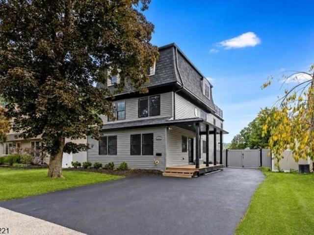 Colfax Ave, Pompton Lakes, Home For Sale