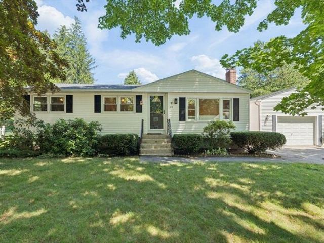 Colgate Dr, North Andover, Home For Sale