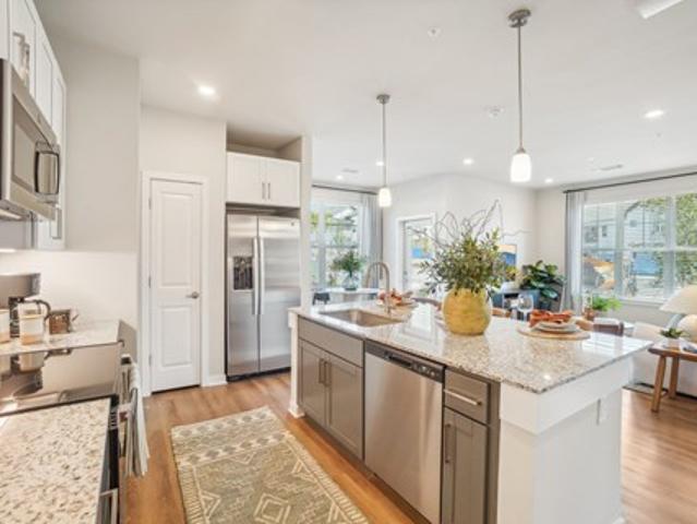 Colina Ranch Hill Aztec