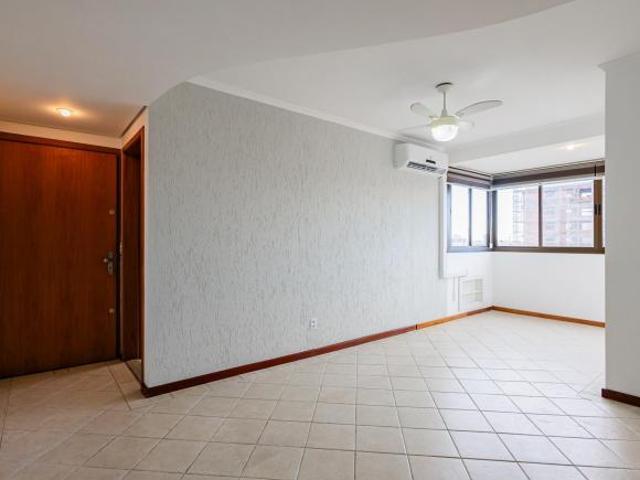 Colinas Garden Apartamento de 2 Dormitórios com Suíte e 2 Vagas no Bairro Passo d&apos Areia