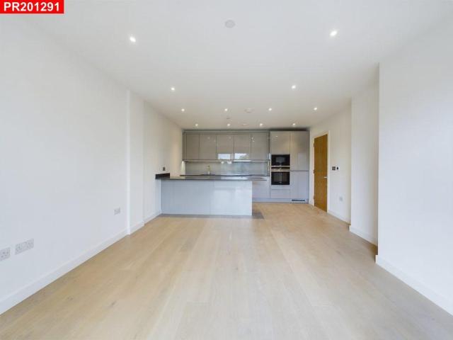 Colindale – 2 Bedrooms Flat 2 bed flat to rent £2,314 pcm £534 pw