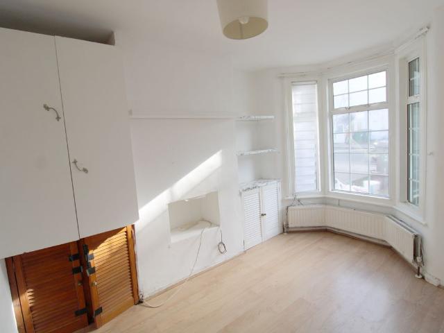 Colindale Avenue, London NW9, 2 bed terraced house to rent, £2,000 pcm | PrimeLocation