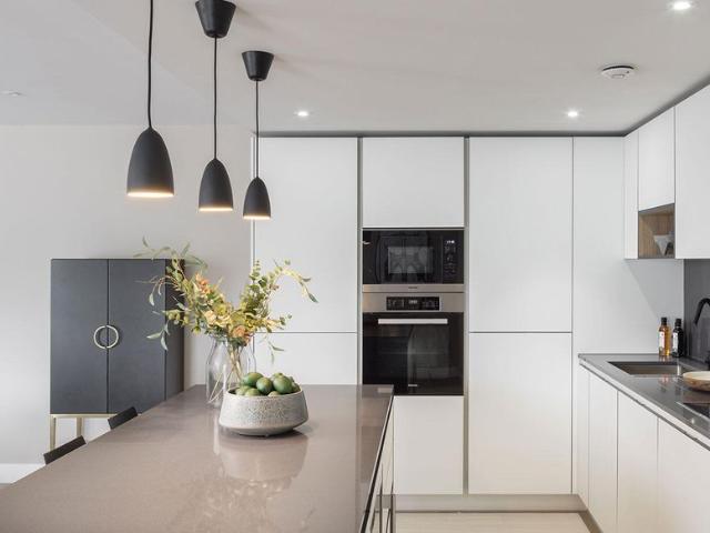 Colindale, London NW9, 3 bed flat to rent, £3,240 pcm | PrimeLocation