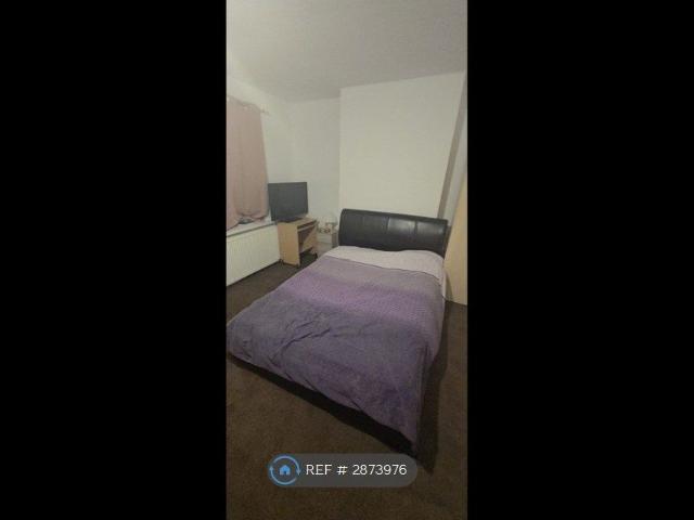 Colindale, London SW9, Room to rent, £1,000 pcm | PrimeLocation