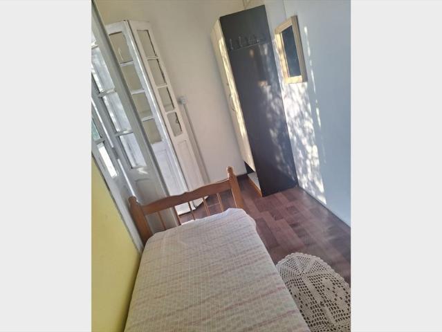 Coliving com quartos mobiliados com todas as despesas incluídas na Lapa Trem e metro Paga e mora Sem