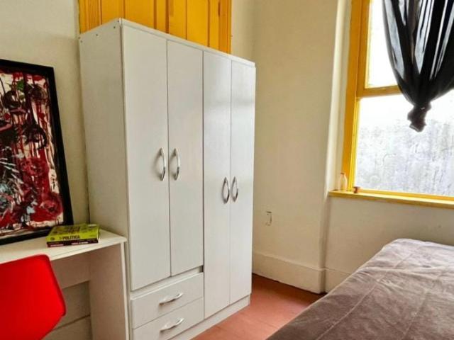 ✨ Coliving completo pertinho da UFRGS e UFCSPA!