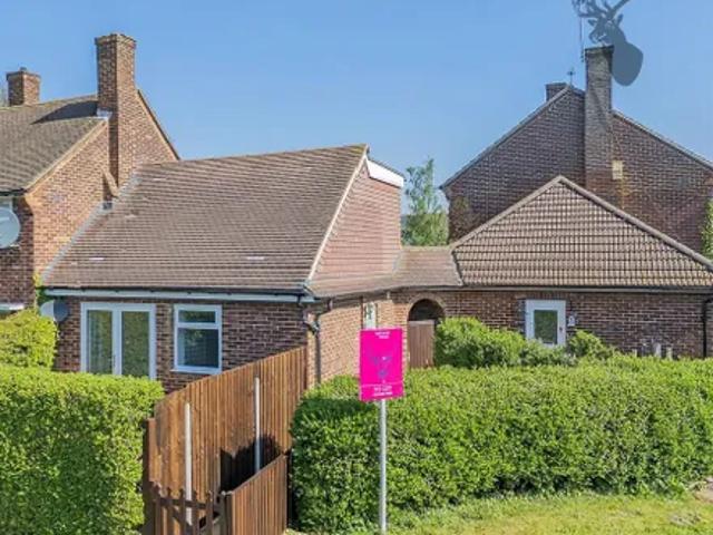 Collard Green, Debden Green, IG10 2HR, United Kingdom | 1 bed apartment for rent #167777160 | Rentberry