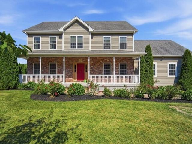 College Hwy, Southwick, Home For Sale