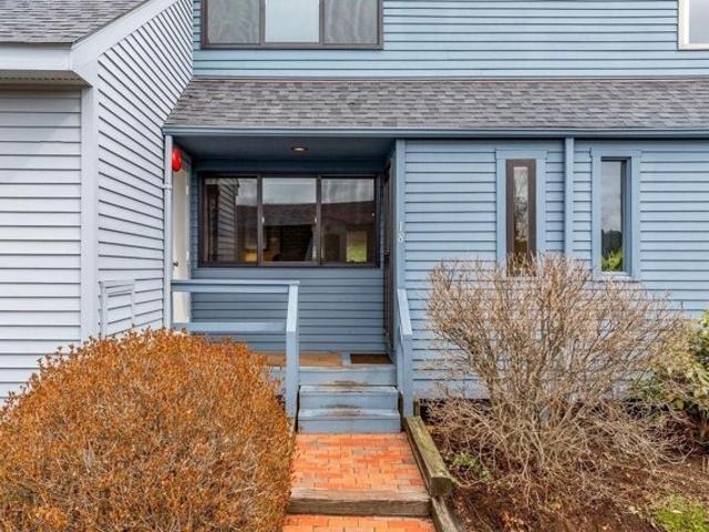 College Hill Rd Unit,hanover, Home For Sale