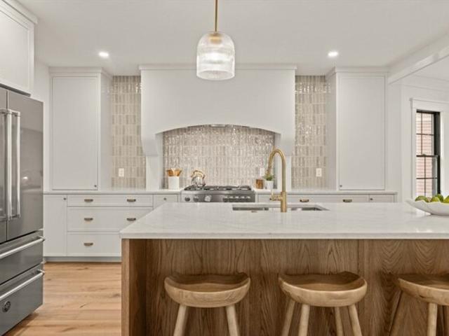 College Hill Rd Unit,somerville, Condo For Sale